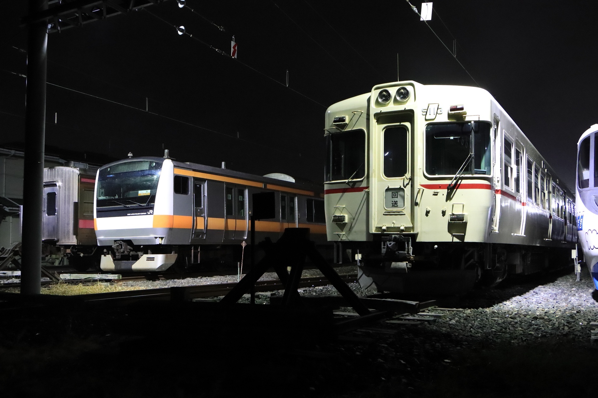 【富士急行直通】中央線E233系による中央特快 河口湖行き乗車記: Tama鉄道記